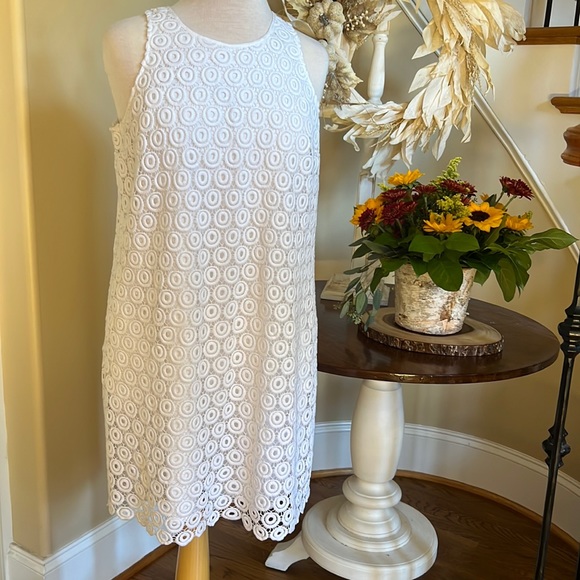 crown & ivy | Dresses | Crown And Ivy White Crocheted With White Lining ...